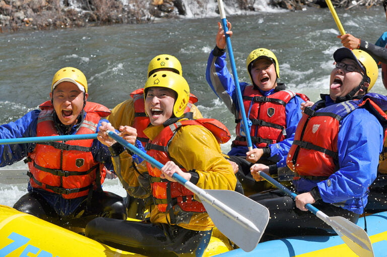 Merced River Rafting near Yosemite - Zephyr Whitewater Rafting